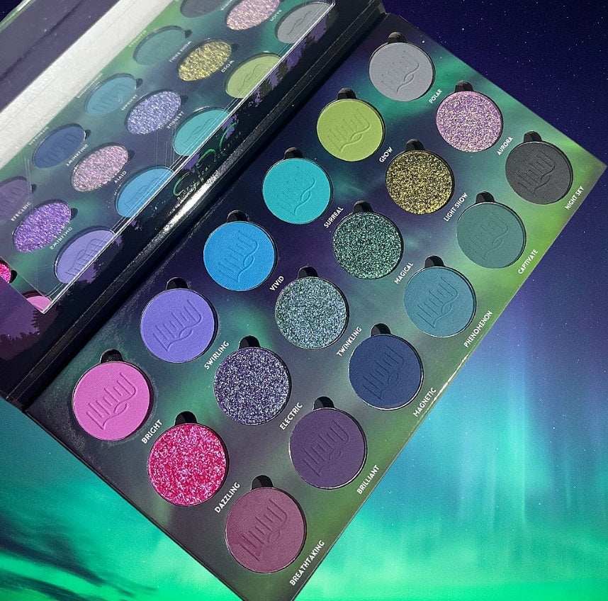 Aurora Lights Palette・Simply Posh Cosmetics – Monolith Shop GmbH