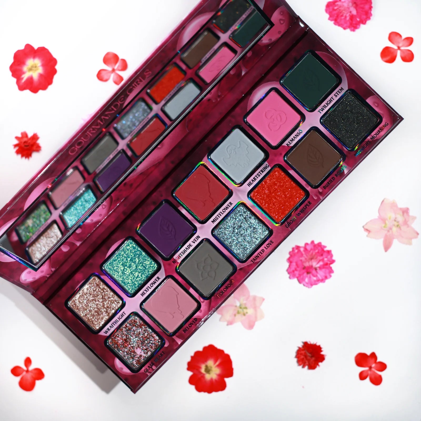 Bleeding Hearts Eyeshadow Palette – Monolith Shop GmbH